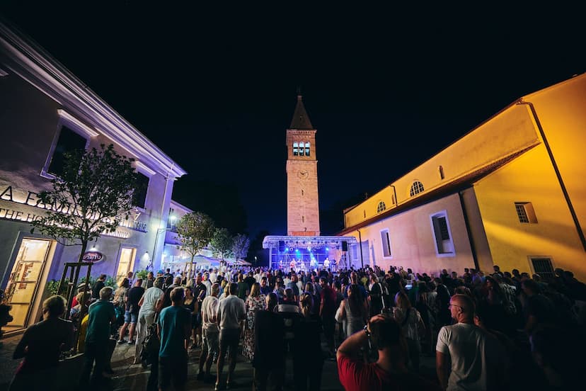 What to visit and experience in Novigrad? | Colours of Istria