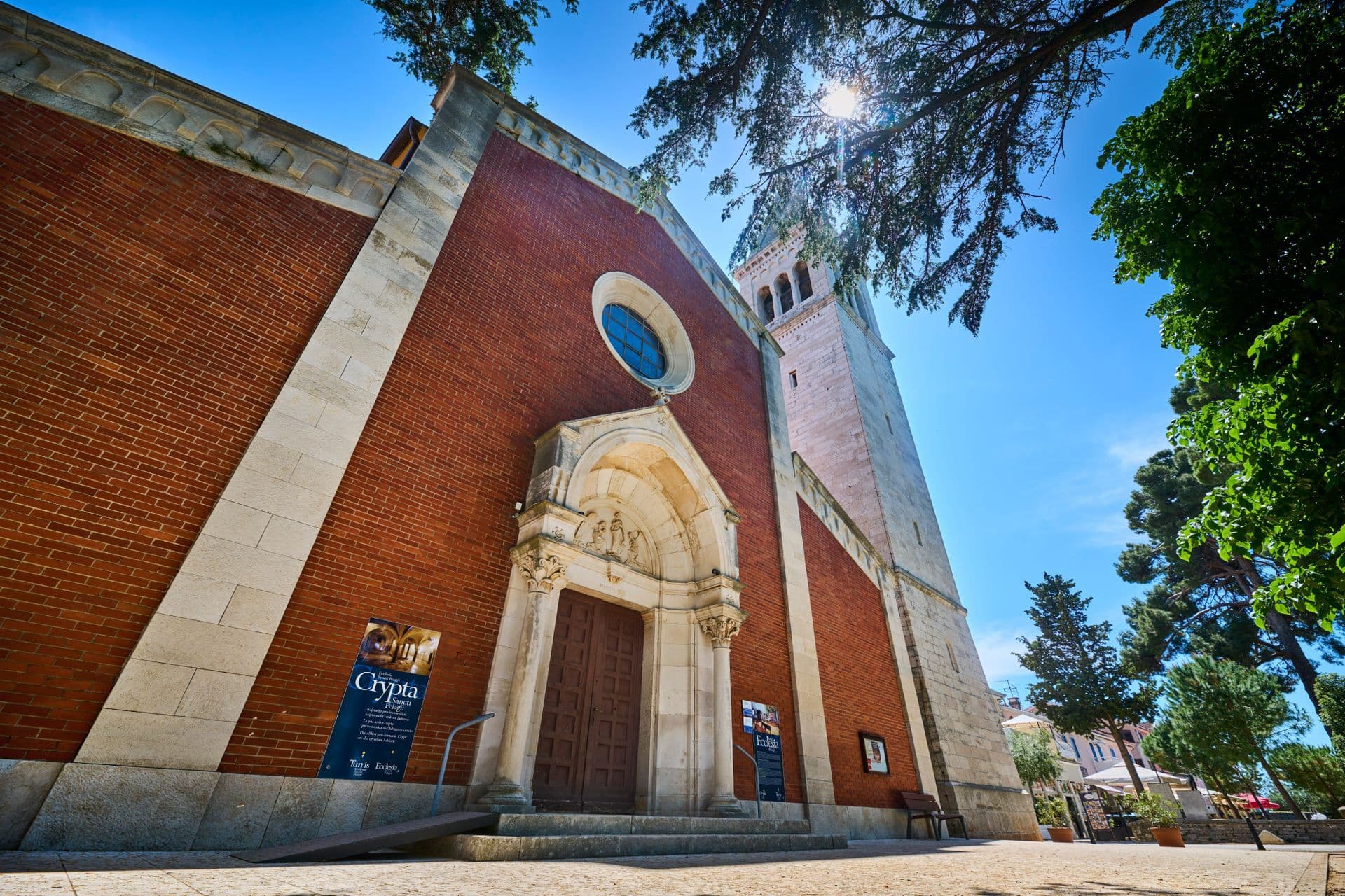 Old town center of Novigrad - Culture | Colours of Istria