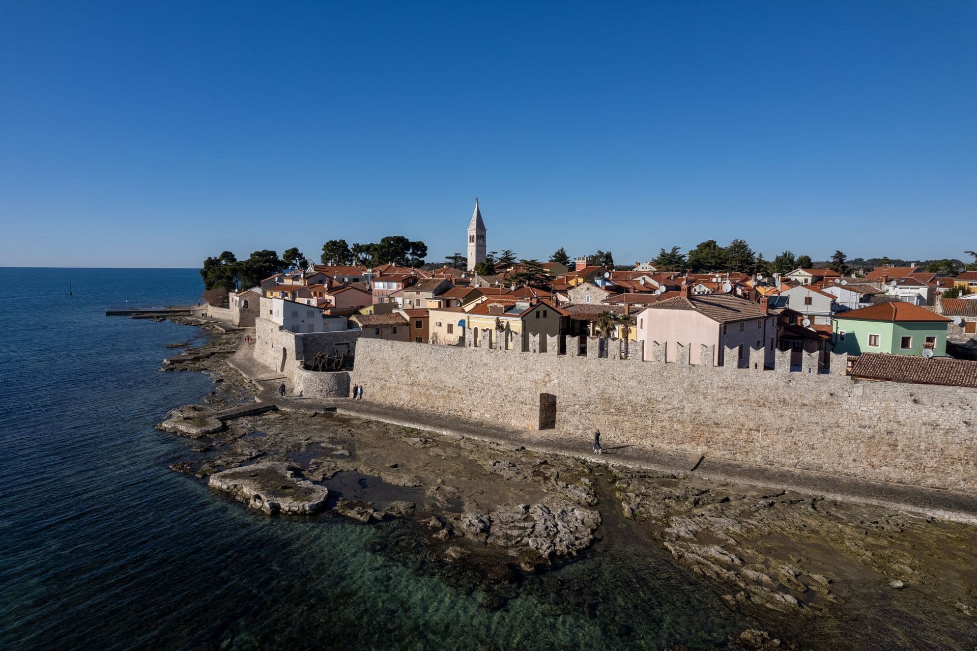 Novigrad walls - culture and art | Colours of Istria