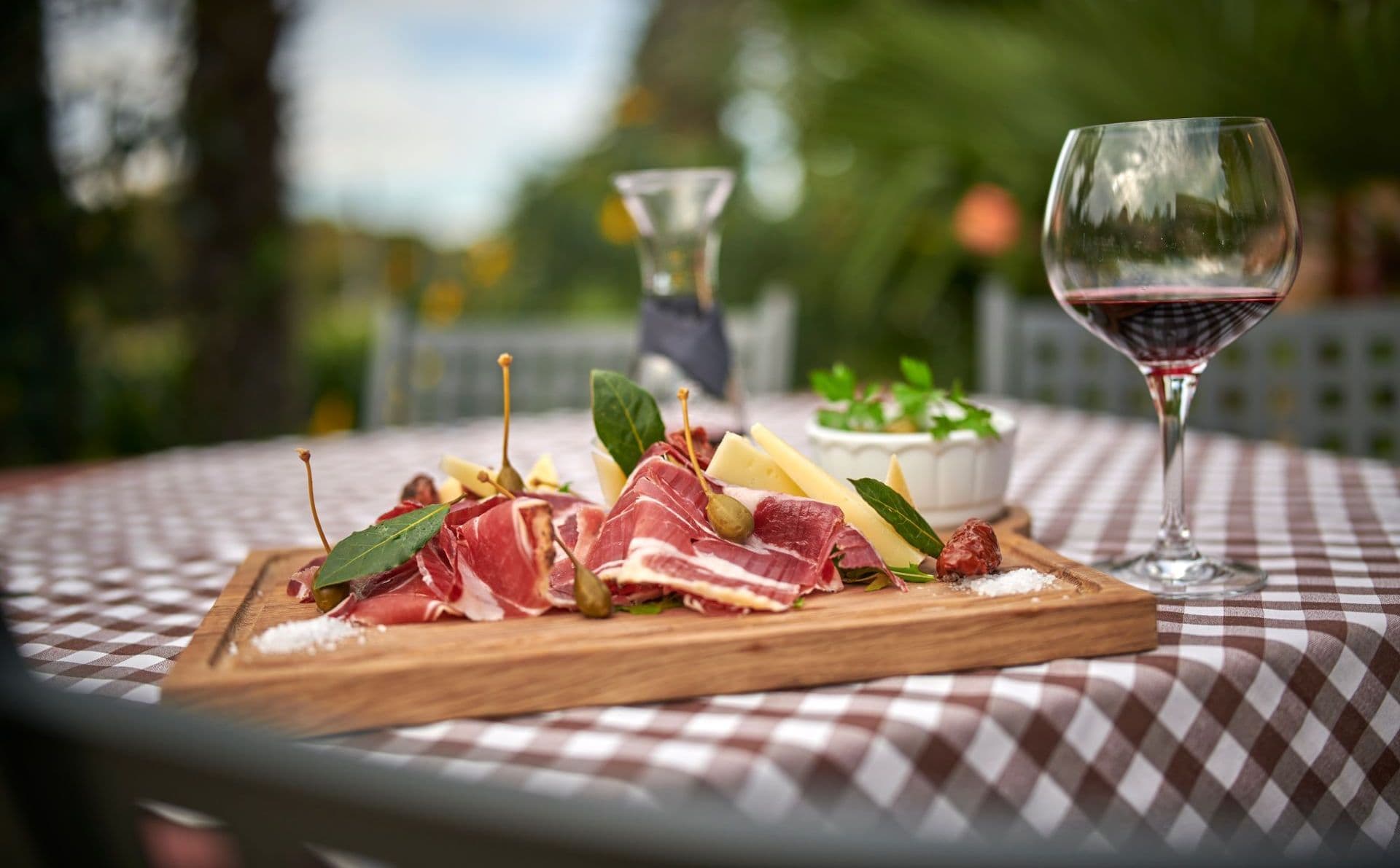 Gastronomic journey through Istria: Top 10 traditional dishes